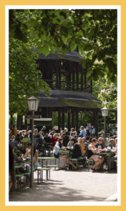Biergarten: tradición cervecera al aire libre - Kommen